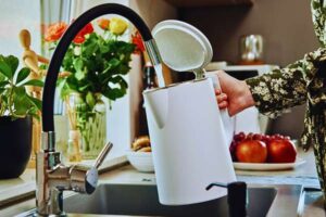 How Does An Electric Kettle Work